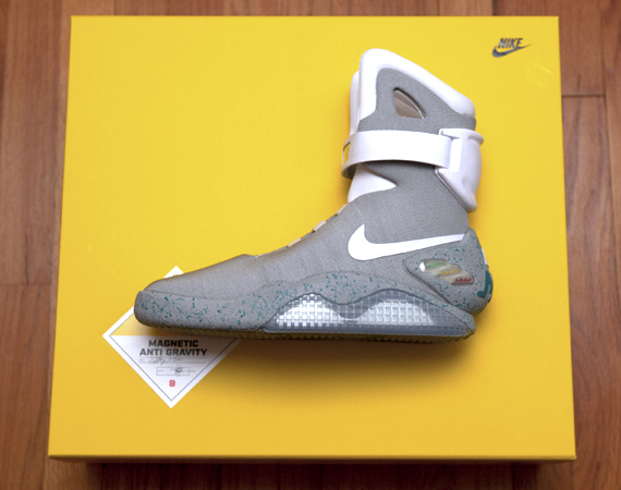 2011 Nike MAG 開箱文 by freshness - A Day Magazine