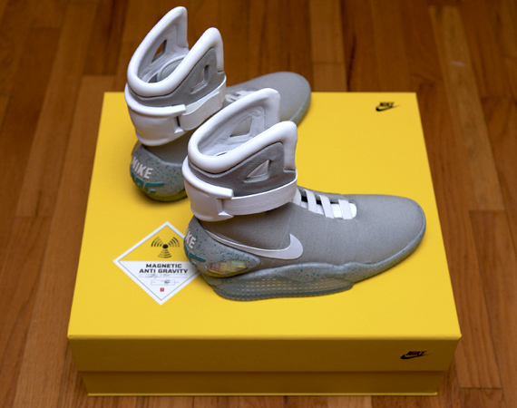 2011 Nike MAG 開箱文 by freshness - A Day Magazine