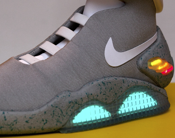 2011 Nike MAG 開箱文 by freshness - A Day Magazine