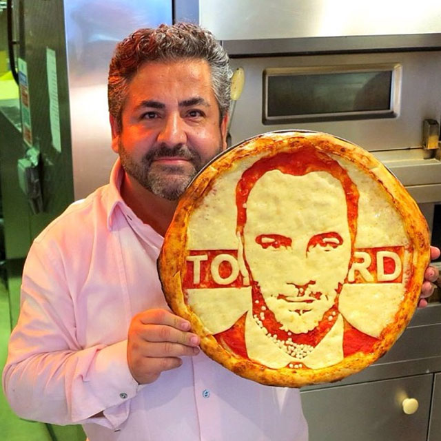 食物藝術家Domenico Crolla的名人肖像Pizza - A Day Magazine