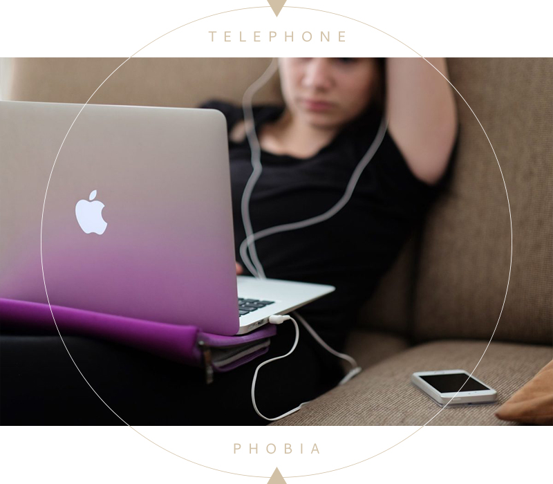 Telephone Phobia：寧願訊息也不願意打電話，心思敏感的人可能有的「電話恐懼症」 - A Day Magazine