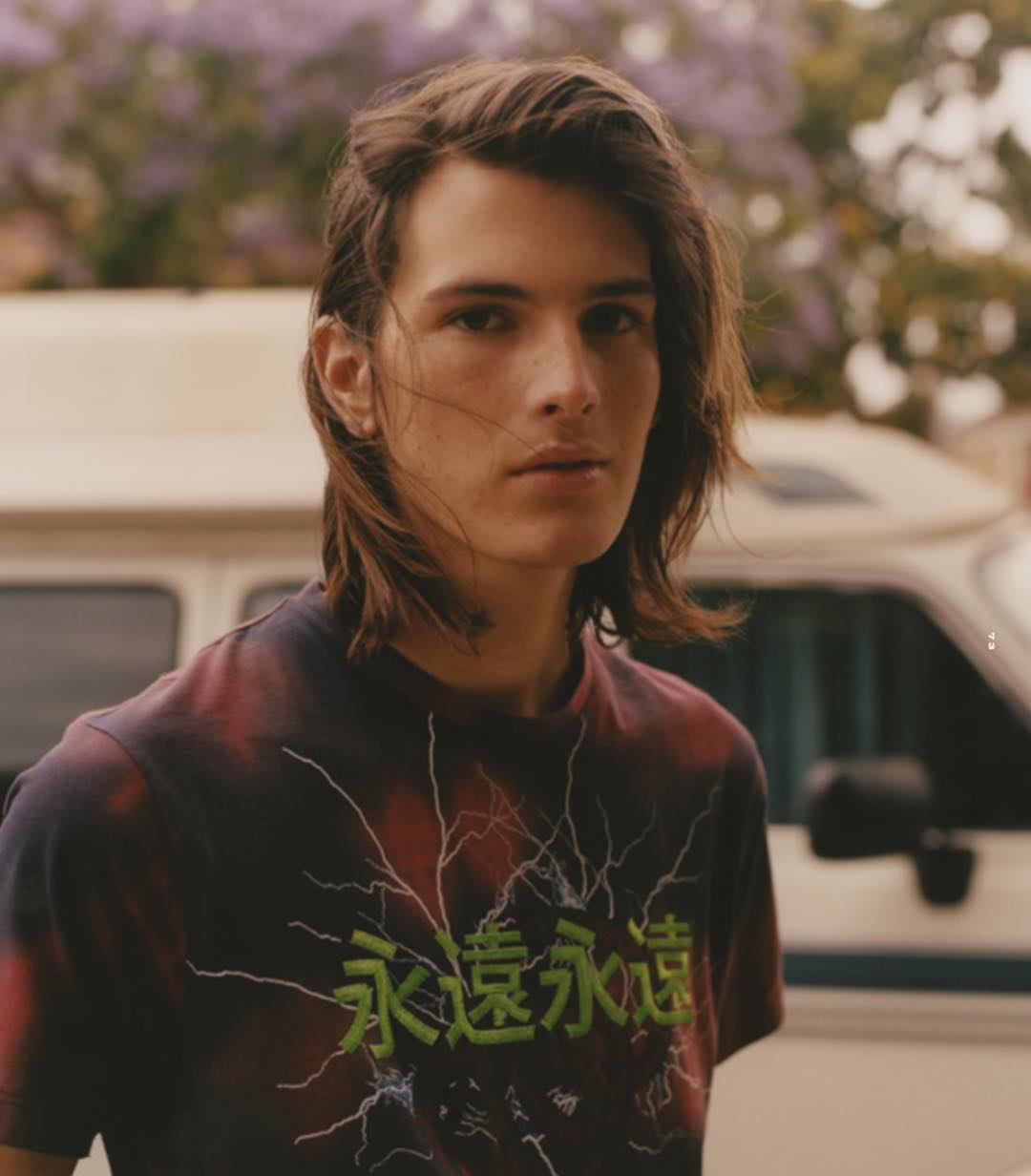 被網友說帥不過爸爸，但 Pierce Brosnan 的兩個模特兒子星途依然不容小覷 - A Day Magazine